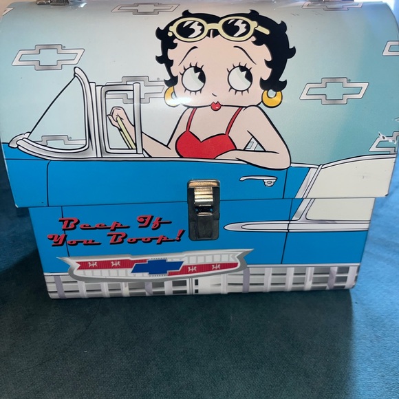 Betty Boop | Other | Betty Boop Retro Lunch Box Chevy Dome Collectible ...